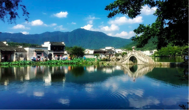 Be Water – the Ancient Chinese Way – The Graduate Press – La Gazette de ...